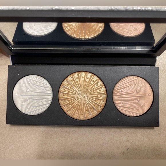 MAC Cosmetics | Makeup | Mac Cosmetics In Flashing Ice Extra Dimension ...